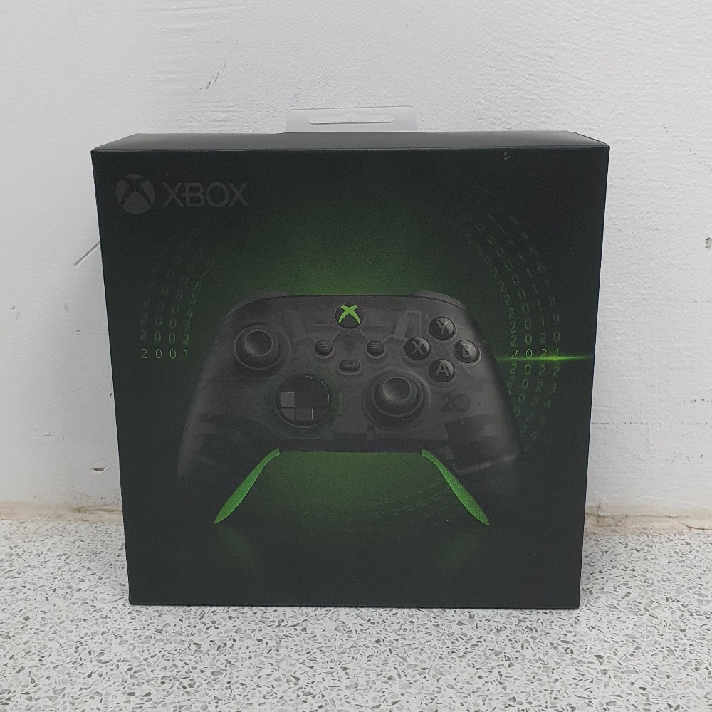 Pre-owned (Xbox One) Microsoft 20th Anniversary Special Edition ...